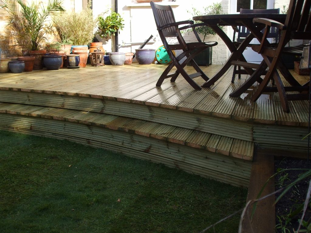 Decking – Garden Gurus | Creative Landscape Construction