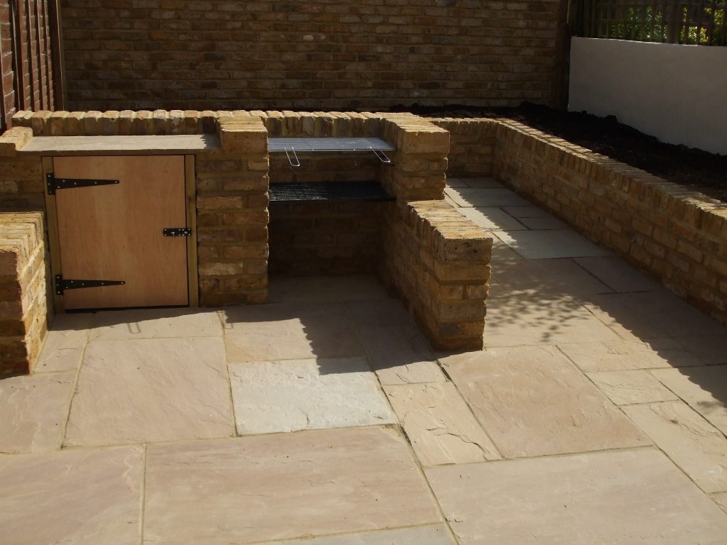 Autumn Buff – Garden Gurus | Creative Landscape Construction