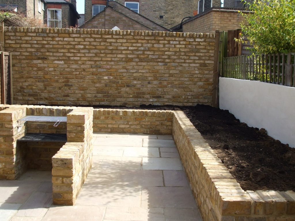 Autumn Buff – Garden Gurus | Creative Landscape Construction