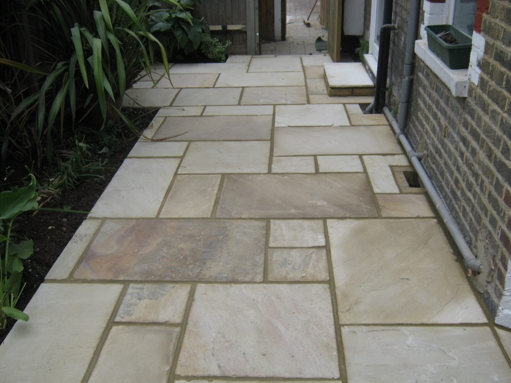 Fossil Buff – Garden Gurus | Creative Landscape Construction