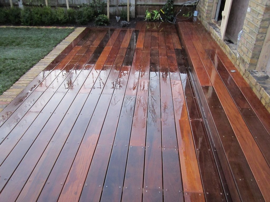 Decking – Garden Gurus | Creative Landscape Construction
