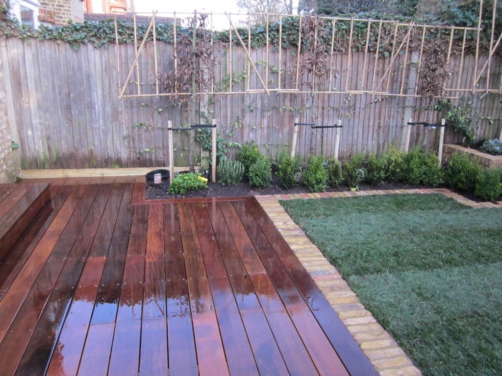 Decking – Garden Gurus | Creative Landscape Construction